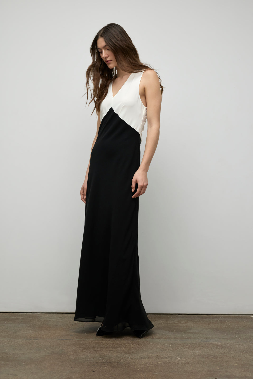 New Arrivals – Iris Setlakwe